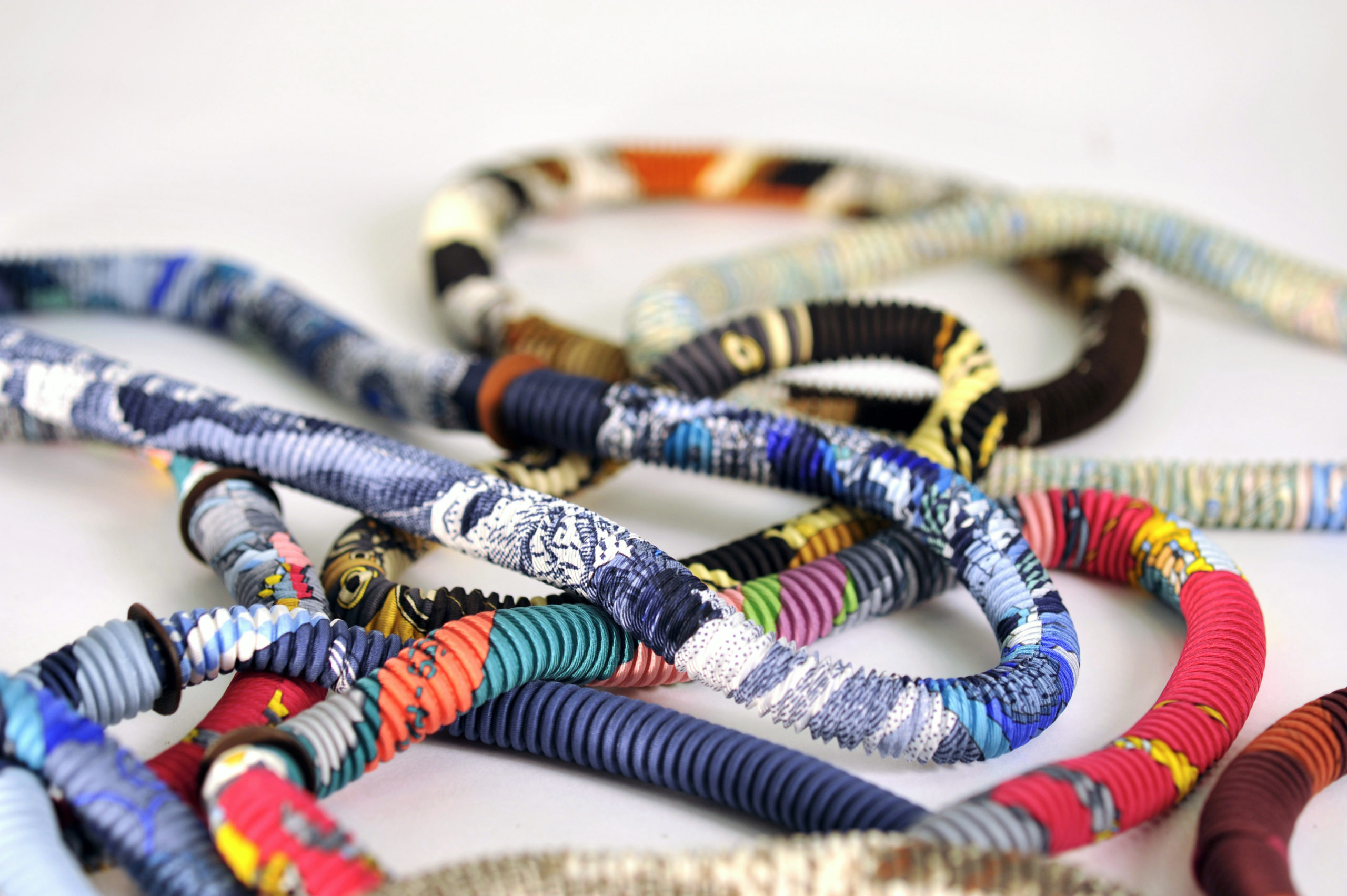 COLLIER D'AIR ET DE SOIE - STEFANIA DI PETRILLO